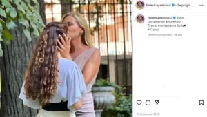 Federica Panicucci, la figlia Sofia è identica a lei: la foto è boom di like, bellissime insieme ...