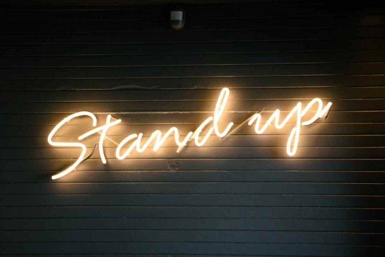 Milano, arriva la stand-up comedy week: programma e date - Cityrumors ...